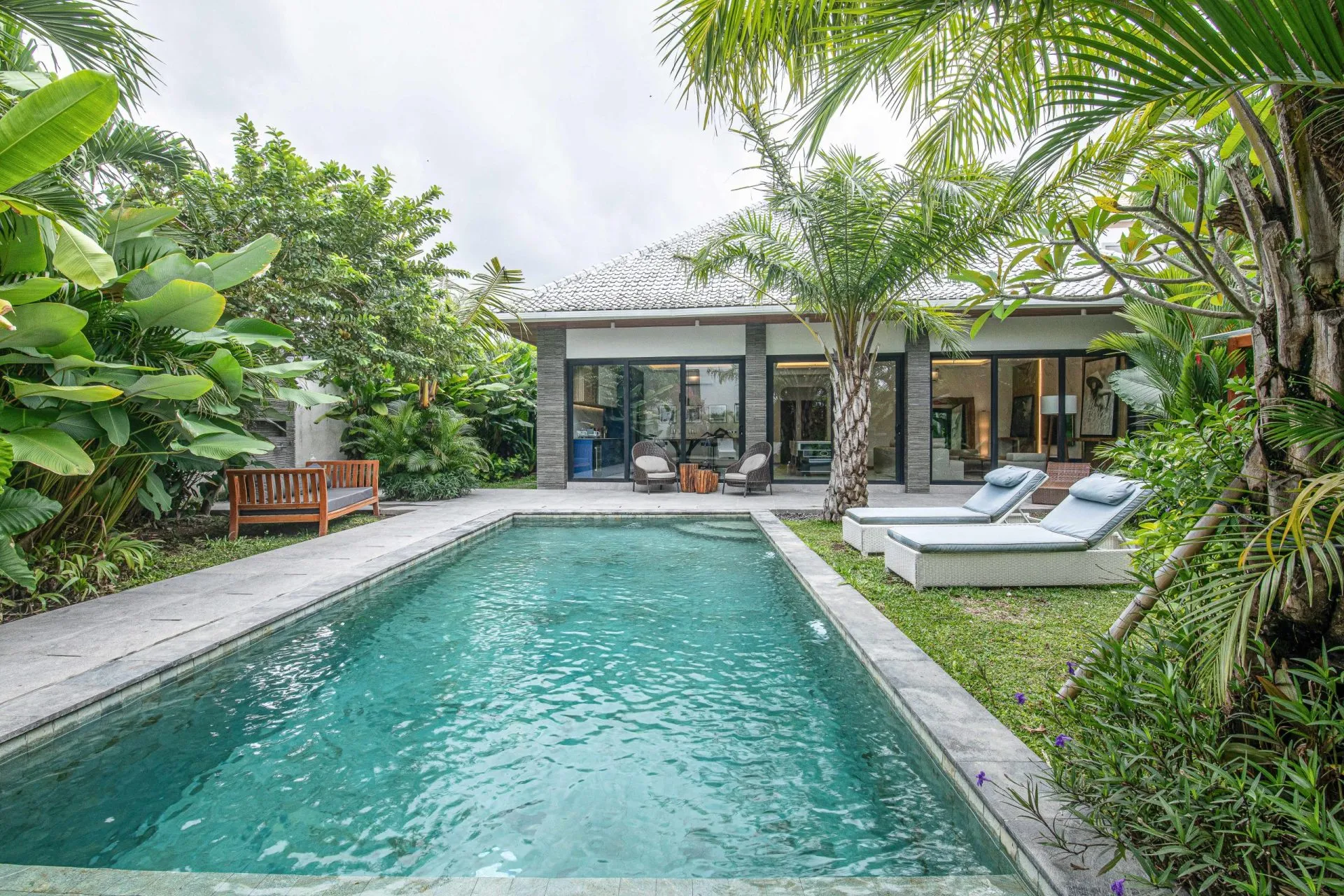 Villa Nikko - Modern Escape in the Heart of Seminyak - Short Stay Bali