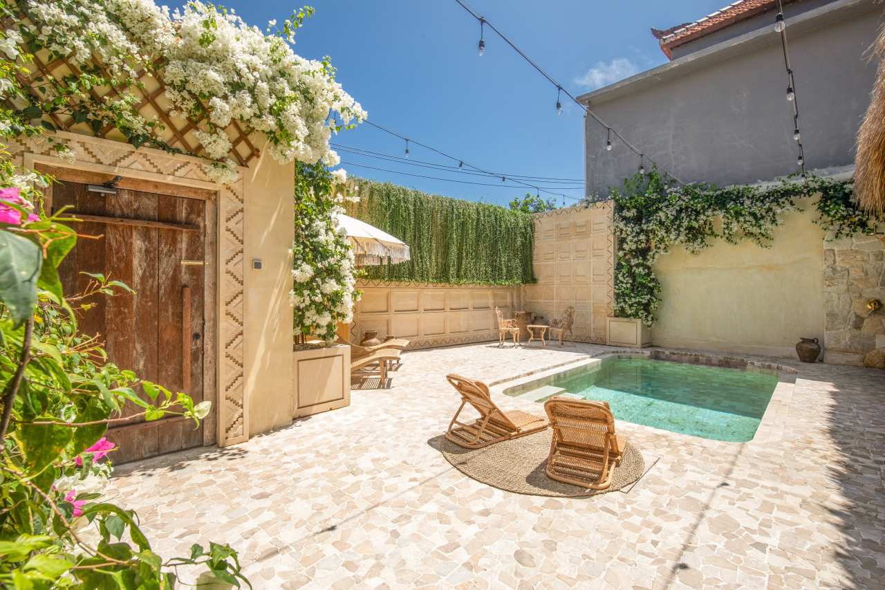 Inside Bali’s Most Instagrammable Villa Vacation Rentals in Uluwatu ...